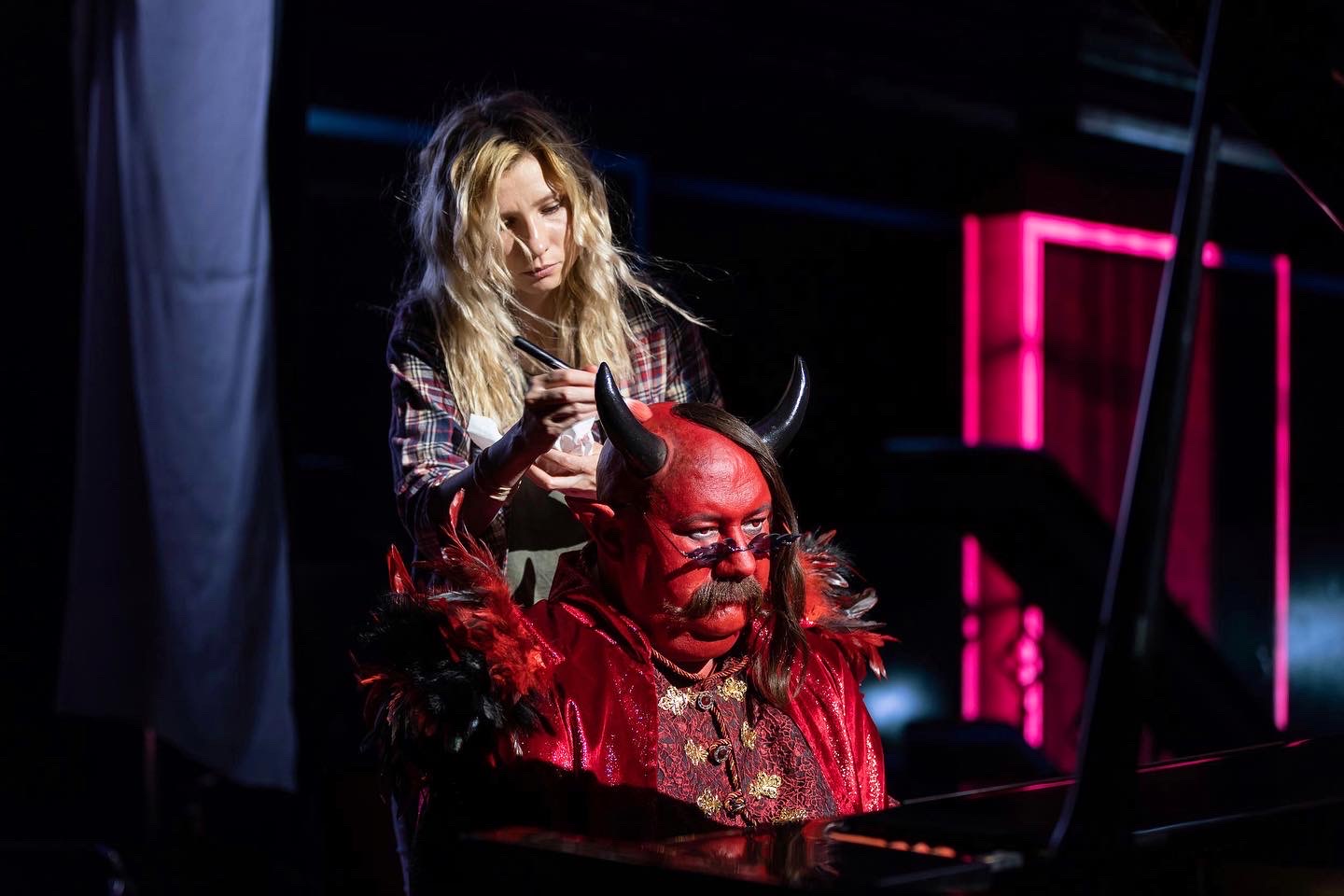 Dedication to the FX Industry - The Story of Dzhuliia Melnik | Stan ...