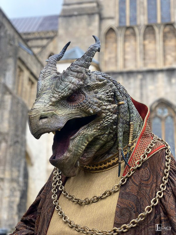 The Practical Effects Wizardry of Dungeons & Dragons: Honor Among ...