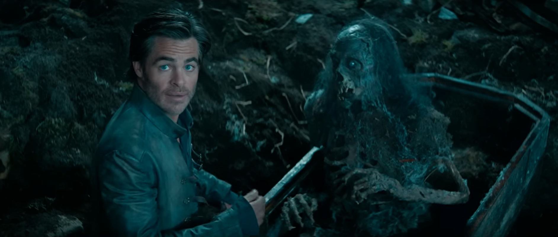 The Practical Effects Wizardry of Dungeons & Dragons: Honor Among ...